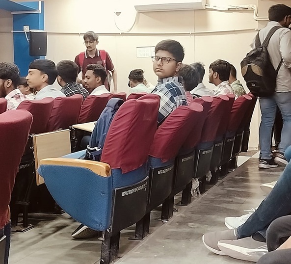 Vishwakarma Government Engineering College